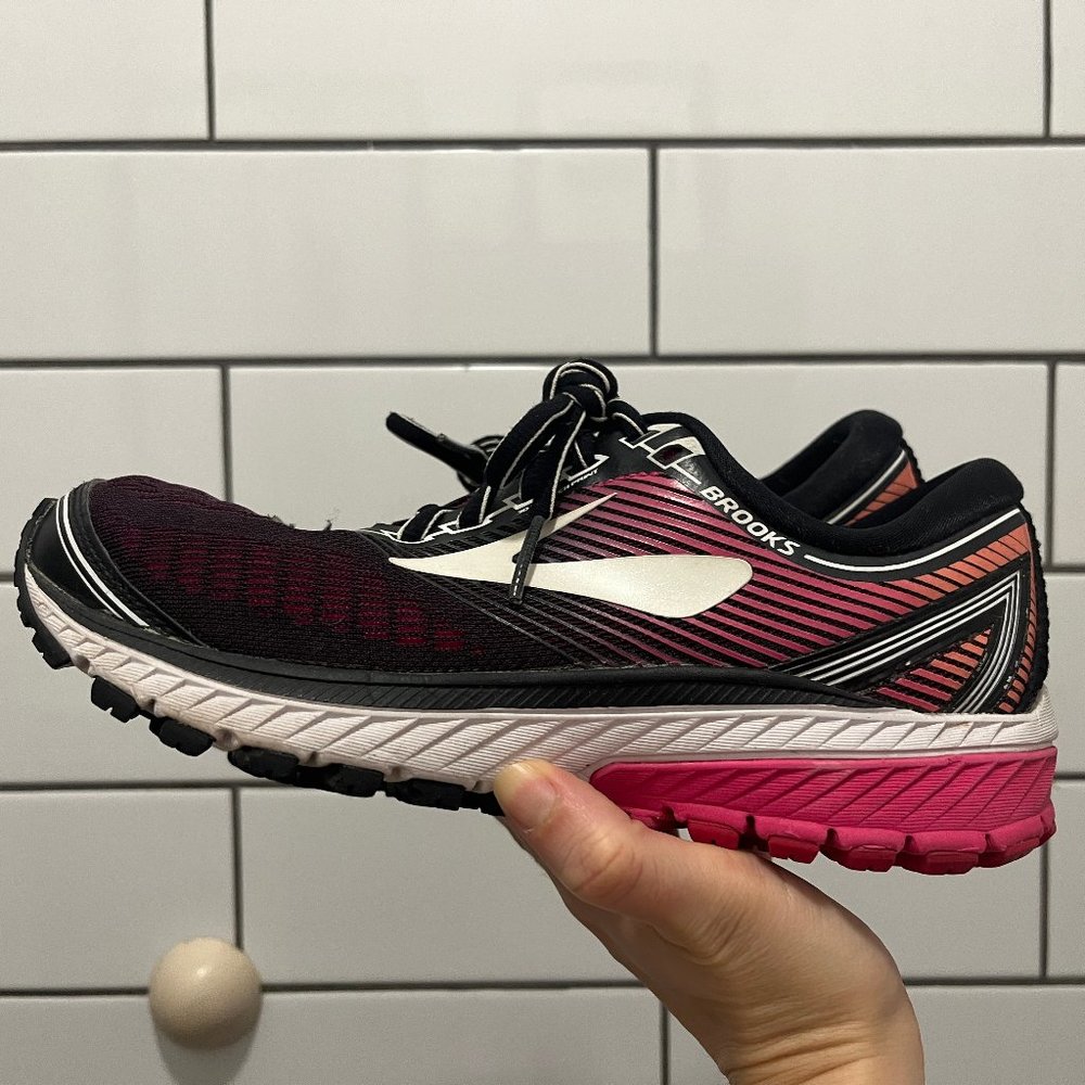 Brooks Ghost 10 Running Sneakers - Women's Size 6.5/3… - Gem